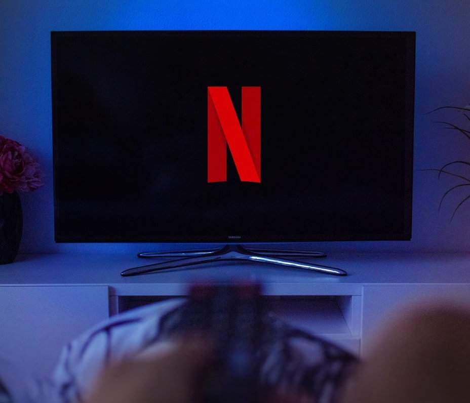 Cómo ver Netflix en el televisor sin Smart TV - Trucos.com